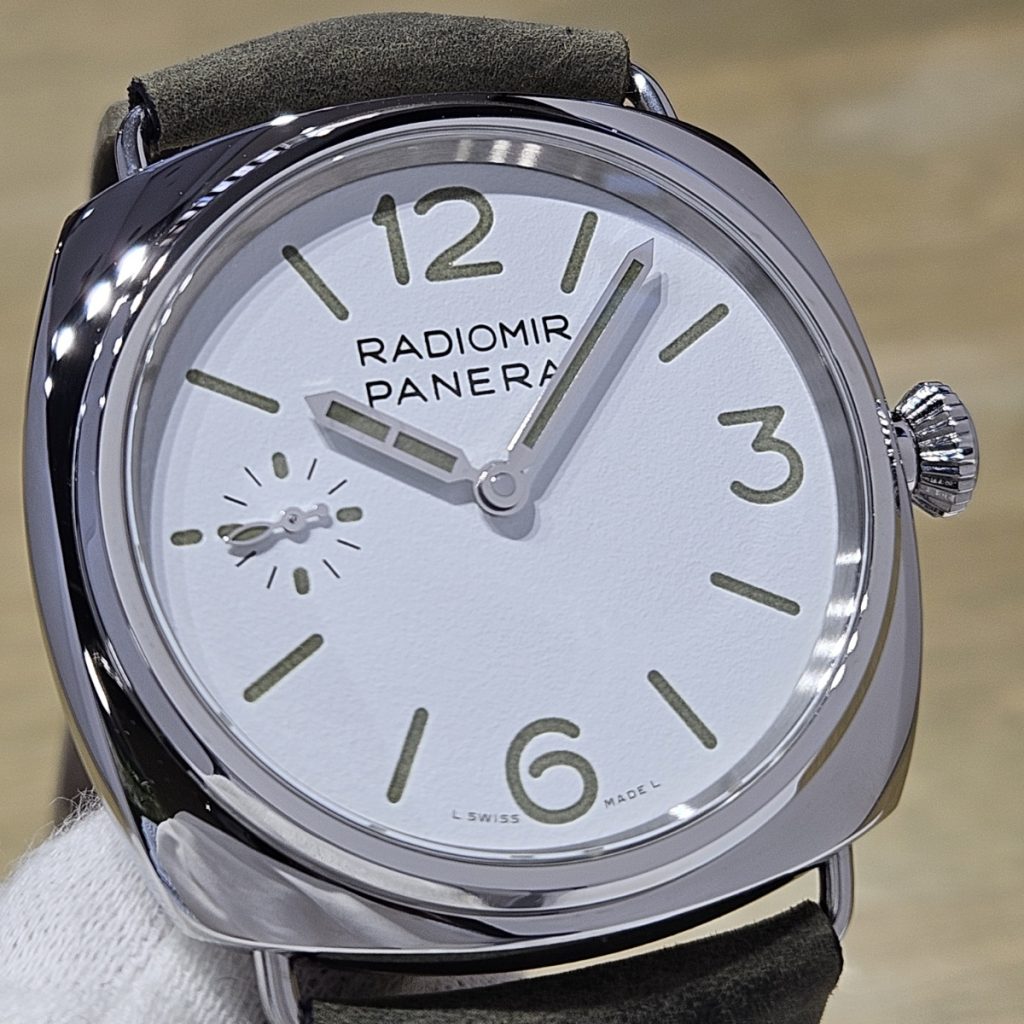 パネライ ラジオミール オフィチーネ 45 白文字盤 PAM01384 Z番 2023年12月 未使用品 - GenTle